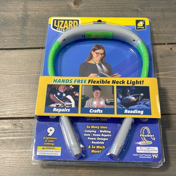 Other | Nwt Lizard Neck Light | Poshmark